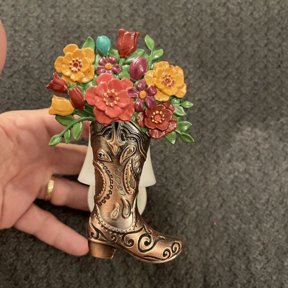 PIONEER | Other | The Pioneer Woman Country Boot Fragrance Oil Diffuser ...